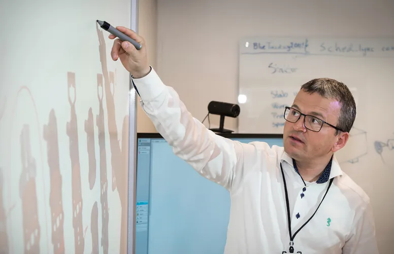 Contact - Blue Logic