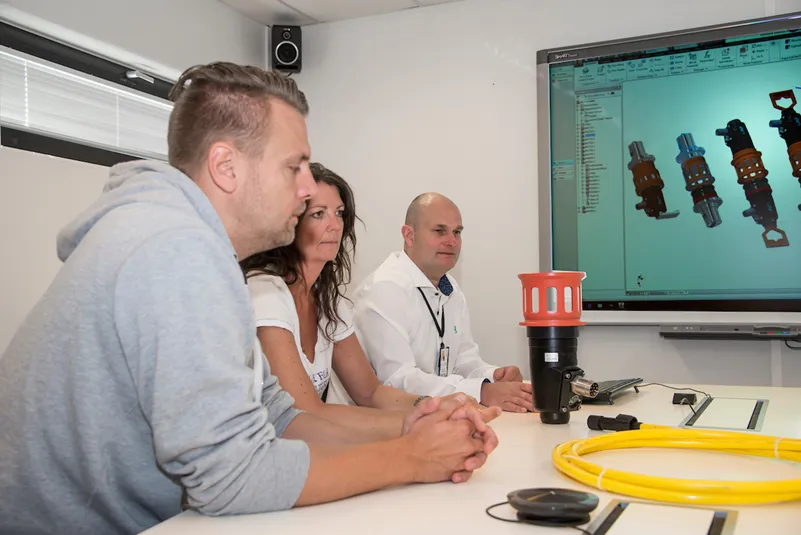 Contact - Blue Logic